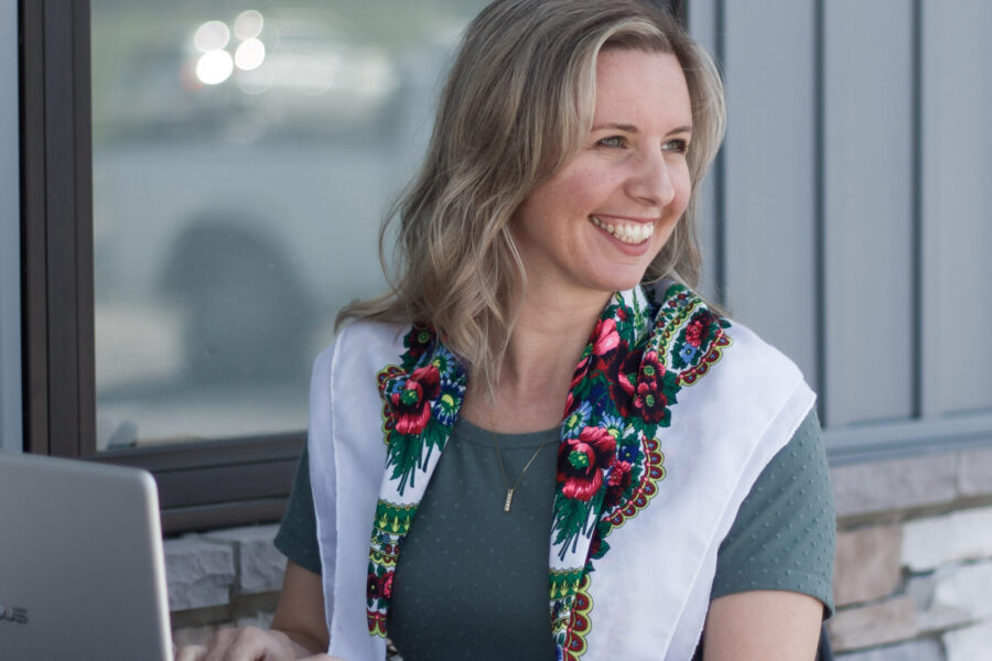 Creating a Morning Routine as a Working Mom - Small Business Coaching