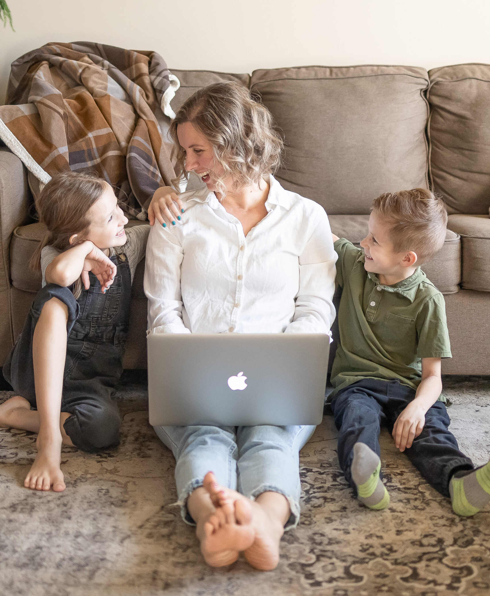 5 Work Life Balance Tips for Moms